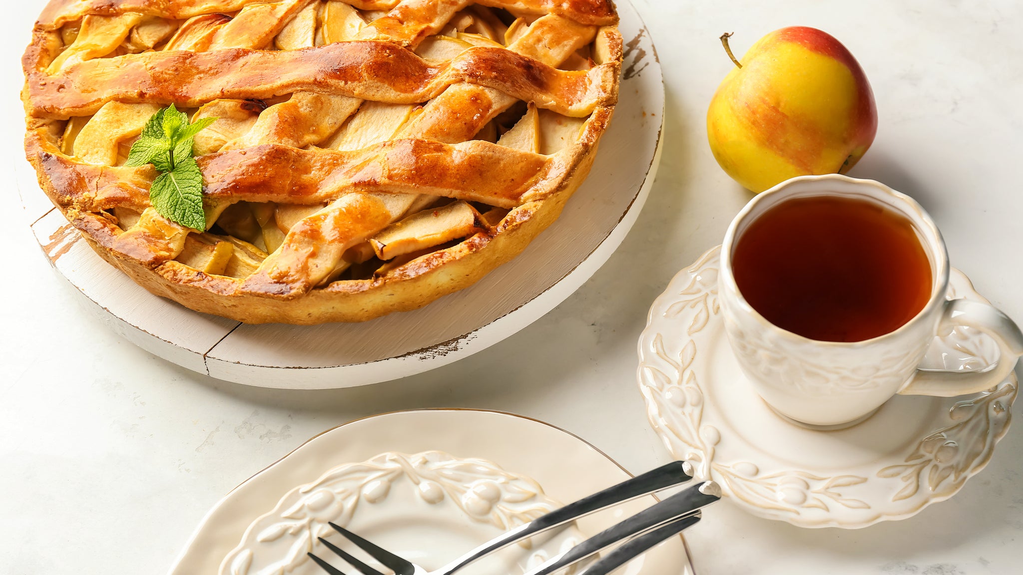 Uptown Tea Shop — Premium Loose Leaf Tea & Accessories